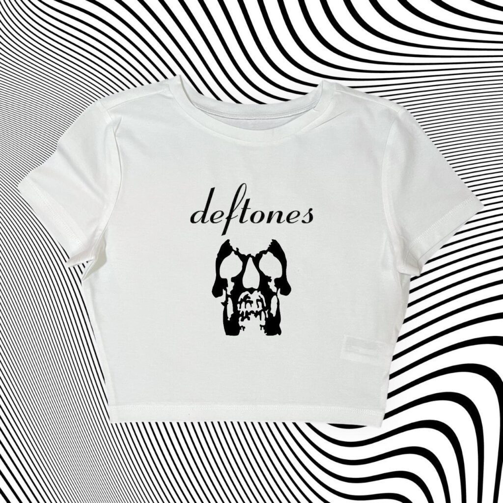 Deftones Crew Crop Top – Grrrlworld